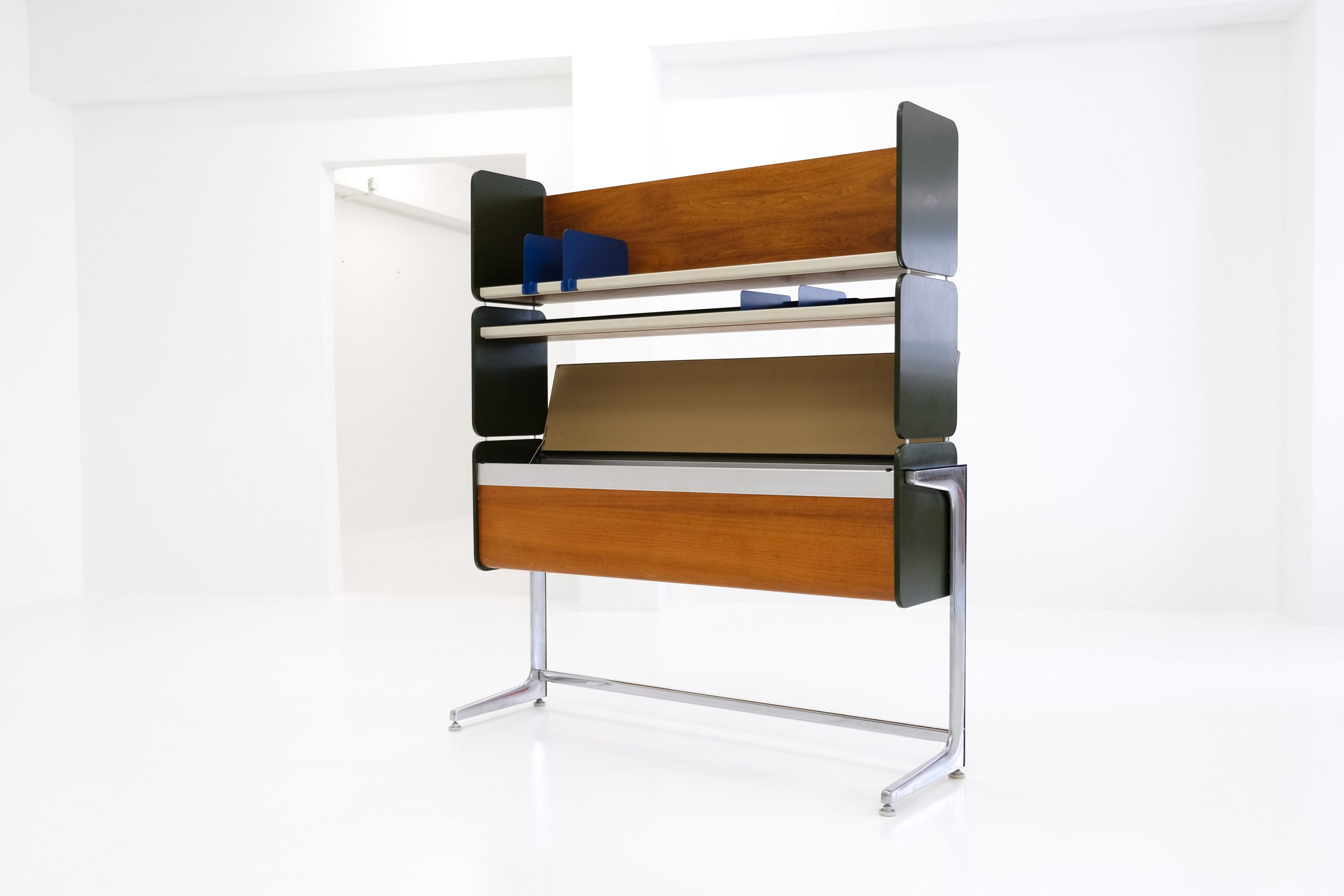 action in the home office. | antibeige