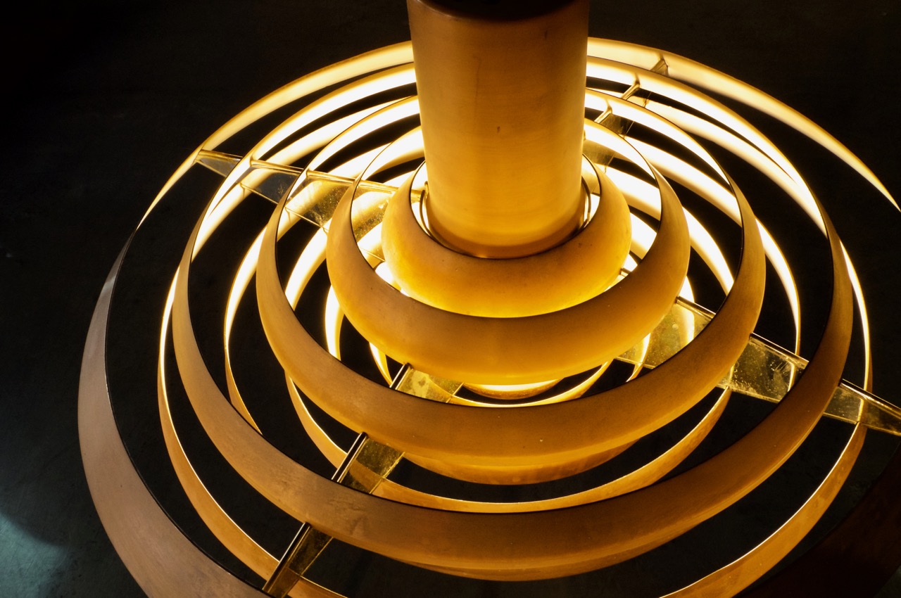 A pair of PH Plates. | antibeige